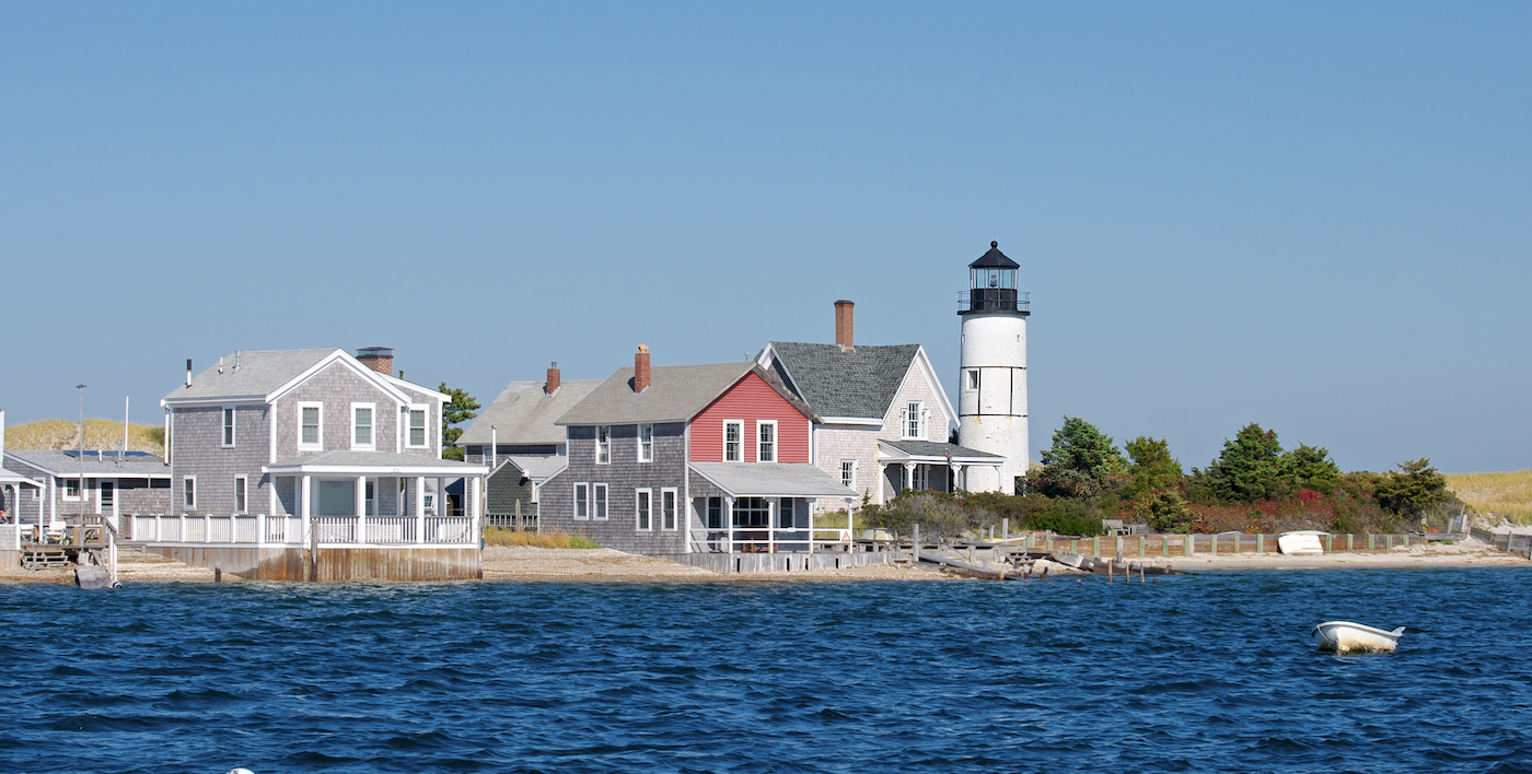 Exploring the Wonders of Cape Cod Bay