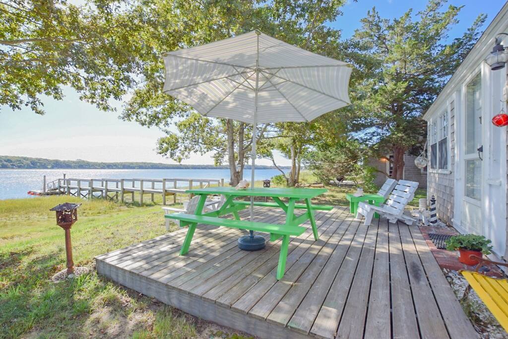 Stress-Free Waterfront Vacation Rentals on Cape Cod | Del Mar